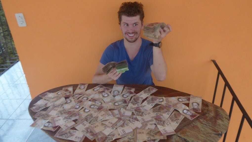 A Complete Guide on How to Manage Money in Venezuela - The Broke Backpacker