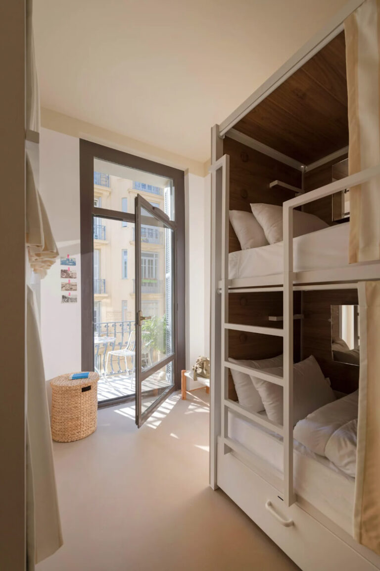 4 BEST Hostels In Nice, France (2026 Insider Guide)