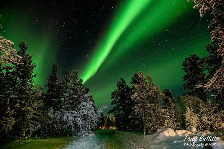 Backpacking Scandinavia - The ULTIMATE Scandinavia Travel Guide (2025)