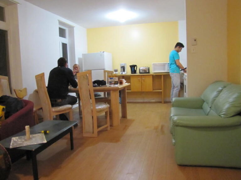 The 4 Best Hostels in Quebec: 2026 Edition