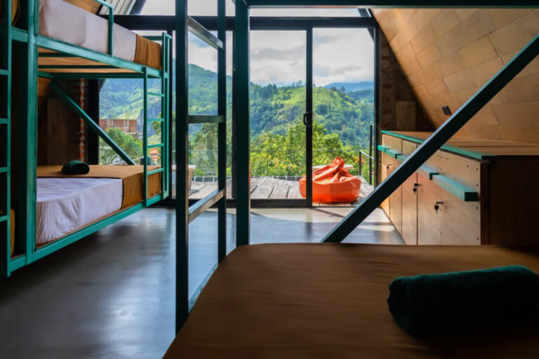 8 BEST Hostels in Sri Lanka (2026 Insider Guide)