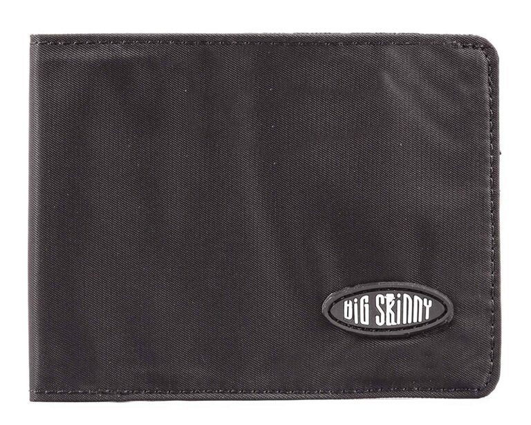 MUST READ • 13 Best Travel Wallets (2026)