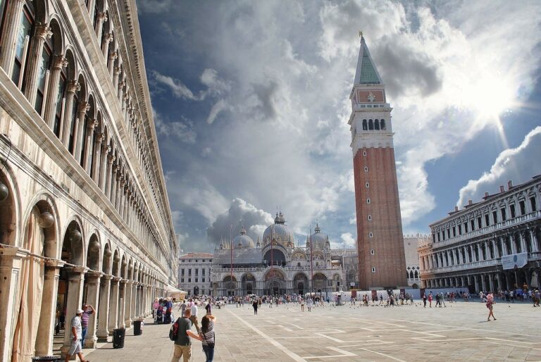 22 BEST Places to Visit in Venice (2026 Guide)