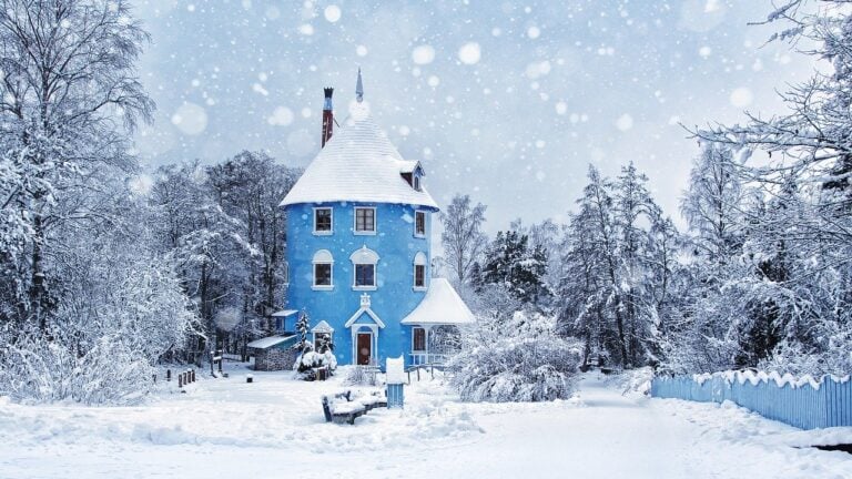 Backpacking Scandinavia - The ULTIMATE Scandinavia Travel Guide (2026)