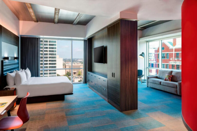 Where to Stay in Fort Worth (Guide to the Best Places in 2026)