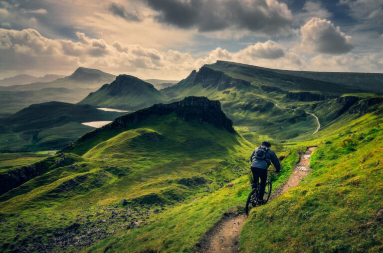 The Art of Slow Travel: How to HACK Travel (2024)