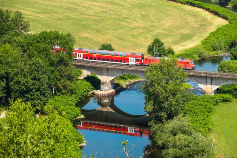 10 Most INCREDIBLE Train Journeys in the World