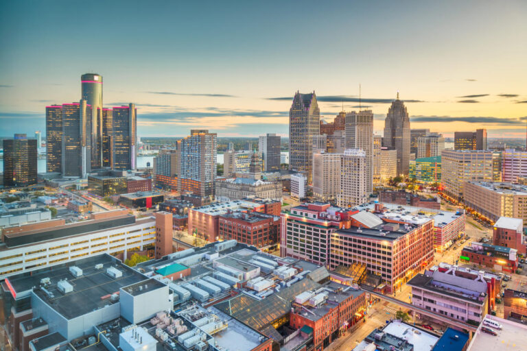 Backpacking Detroit - The ULTIMATE Detroit Travel Guide (2026)