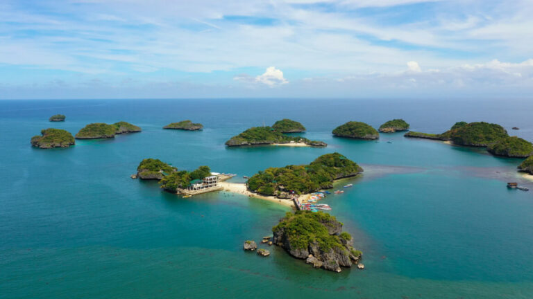 9 STUNNING National Parks in the Philippines