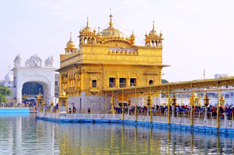 21 of the most beautiful places to visit in India