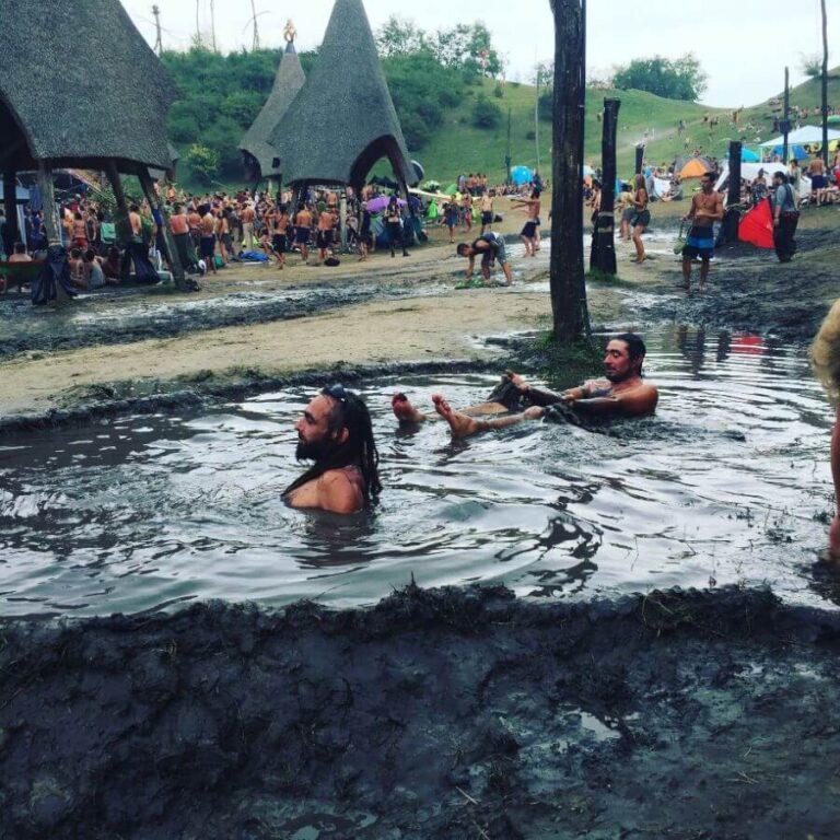 The VERY Best Music Festivals In The World - INSIDER Guide - The Broke ...