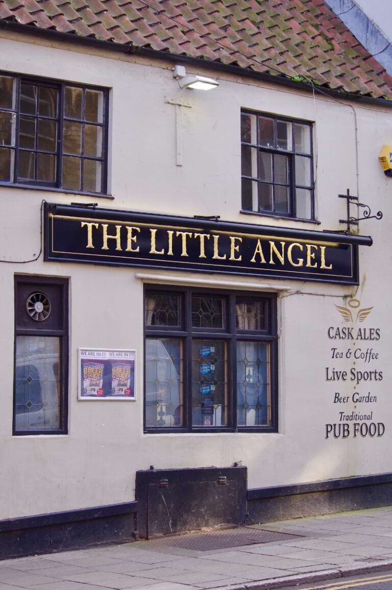 Where to Stay in Whitby (Guide to the Best Places in 2026)