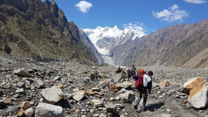 Backpacking Pakistan - The ULTIMATE Pakistan Travel Guide (2025)